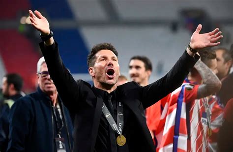 Otro R Cord Para El Cholo Simeone Alcanz Las Victorias Como Dt De