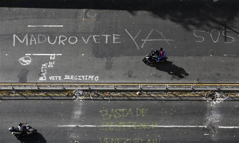 Sobe para oito o número de mortos em protestos na Venezuela Jornal O