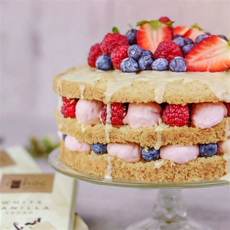 Schoko Naked Cake Mit Beeren Vegane Rezepte Auf 100Affen De