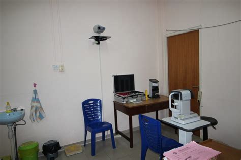 Klinik Mata Rumah Sakit Fatima Ketapang