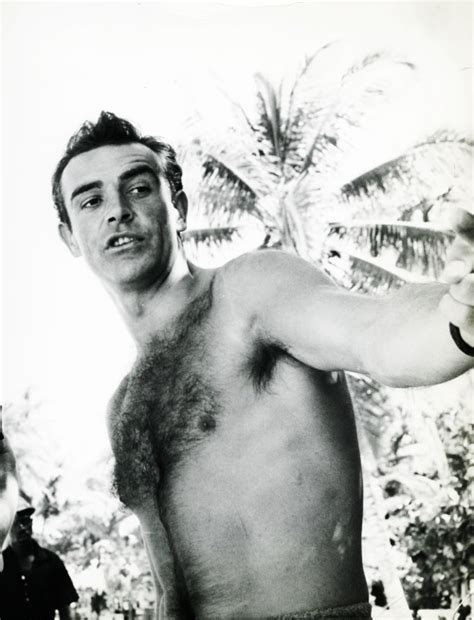 Thumbs Pro Sean Connery Had A Really Nice Pelt