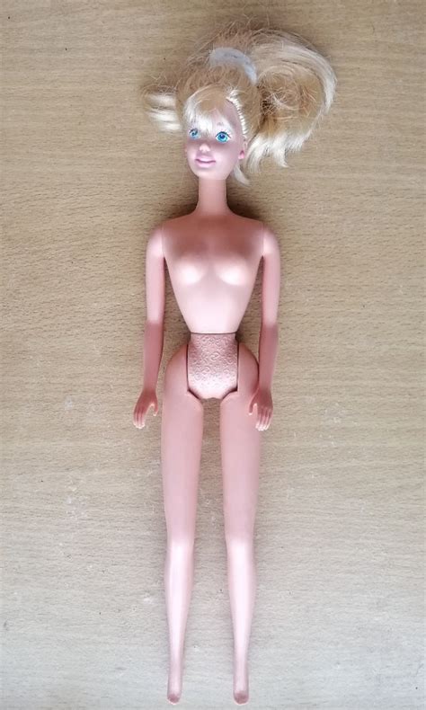 1966 BARBIE DOLL MATTEL INC MADE IN INDONESIA Hobbies Toys Toys