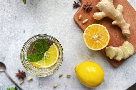 Za To Je Dobro Piti Vodu S Umbirom I Limunom Centralni Portal