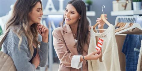 Devenir personal shopper formation salaire débouchés et fiche métier
