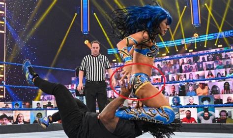 Sasha Banks Wardrobe Malfunction Telegraph