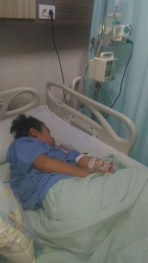 Gambar Di Rawat Di Rumah Sakit Homecare24