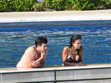 Bethenny Frankel Nude The Fappening Photo 1340612 FappeningBook