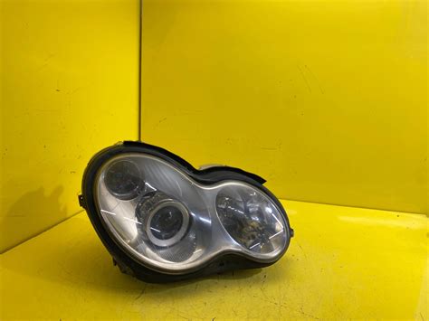 Reflektor LAMPA PRAWA Mercedes W203 Lift 2004 2006 XENON Auto Lamps