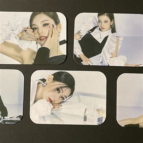 Itzy Checkmate Photocards Etsy