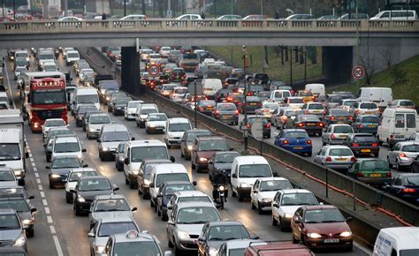 Comment les Français se rendent ils à leur travail Déplacements Pros