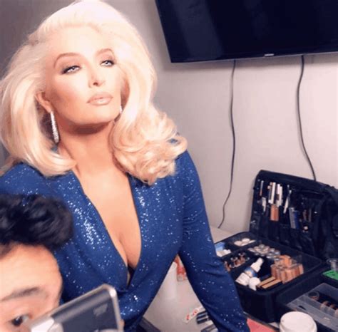 PHOTOS See RHOBH Reunion Pics Did Andy Hint Lisa Attended