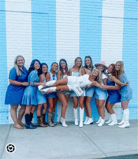 Country Bachelorette Outfit Bachlorette Party Outfits Cowgirl