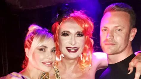 Ilary Blasi E Il Fidanzato Bastian Parla Vladimir Luxuria