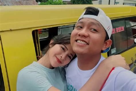 Profil Biodata Denny Caknan Penyanyi Asal Ngawi Mantan Pacar Happy