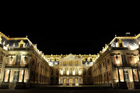 Ces monuments que vous ne verrez plus illuminés la nuit le Château de