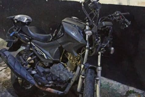 Ladrão de moto bate em carro durante fuga e é preso em Itapevi