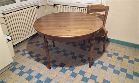Achetez table ronde table occasion annonce vente à Toulouse 31