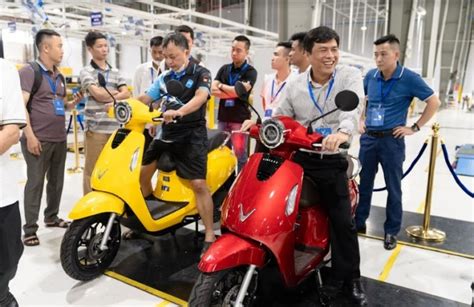 Vinfast Evo Electric Scooter Launched Km For Every Full Charge Hot