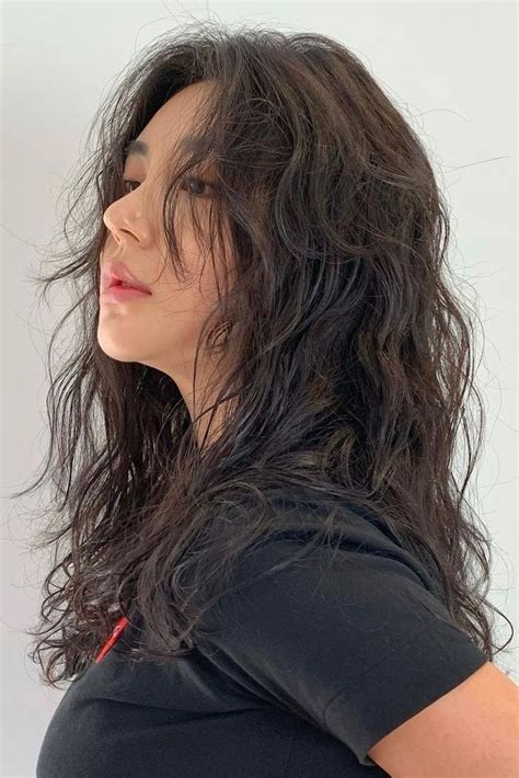 40 Best Hush Cut Ideas For Short Medium Long Hair Long Wavy Hair