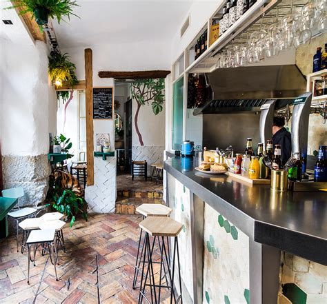 Lavapiés un barrio multicultural retratado en siete imprescindibles