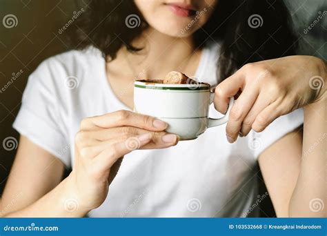 Hipster Trendy Girl Holding A Coffee Mug In Coffee Cafe Woman Giving A