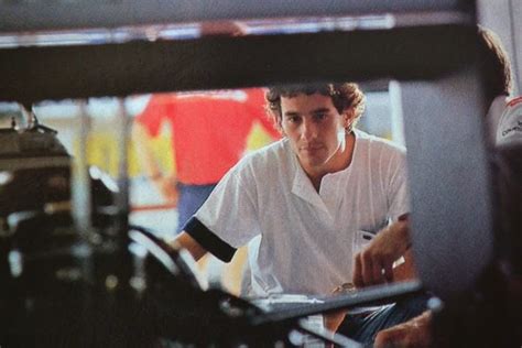 Pin di Jorge Kasokws su Senna the king Foto di celebrità Foto