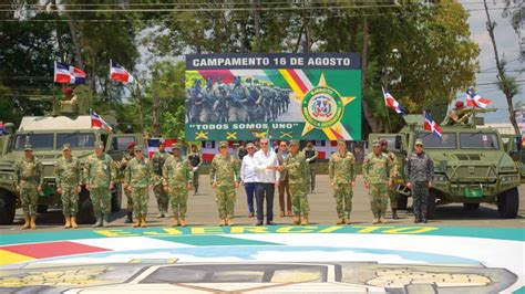 El gobierno dominicano cierra todos los pasos fronterizos con Haití por