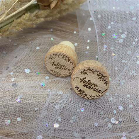 Bouchon de bouteille de vin gravé en bois et liège cadeau personnalisé