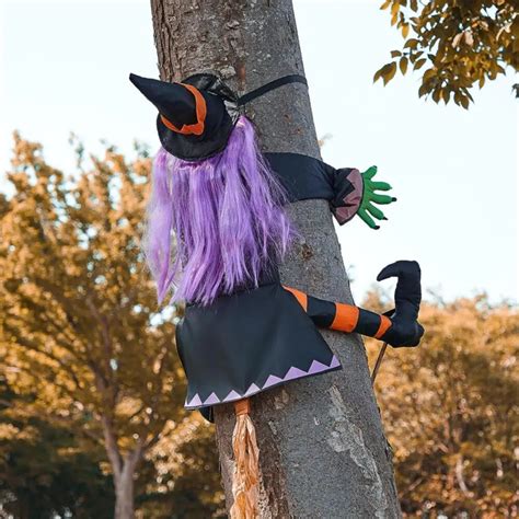 Decorazione Per Esterni Di Halloween Strega Che Si Infrange Nell Albero