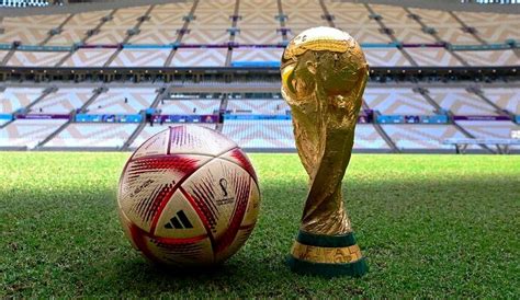 La FIFA presentó Al Hilm la pelota con la que se jugará la final