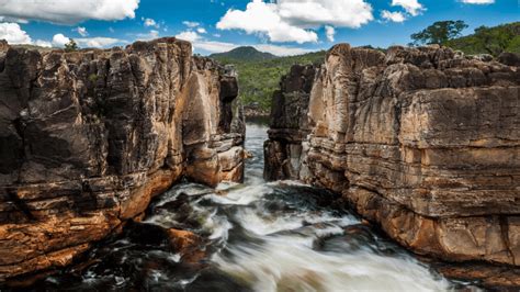 Cachoeiras Da Chapada Dos Veadeiros Exuber Ncia Para Guardar Na