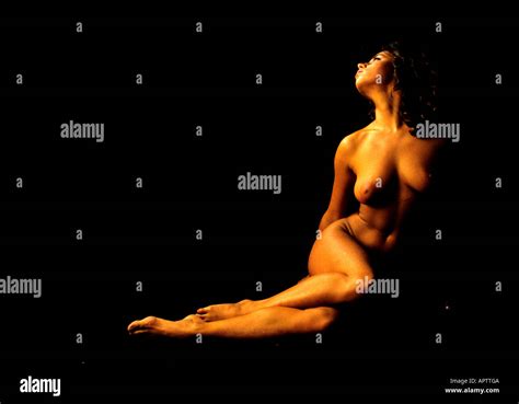 Emotional Naked Girl Telegraph