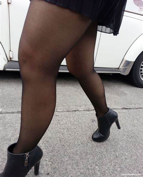 Langeweile Im Buero Deine Nylon Bilder Galerie