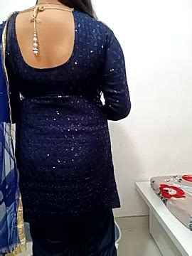 Hum Tum Naked Stripping On Cam For Live Sex Video Chat Sexcamsfree