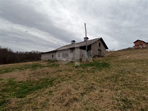 Imanje Gazdinstvo Domacinstvo Kuca Banja Luka Motike Ku E Olx Ba