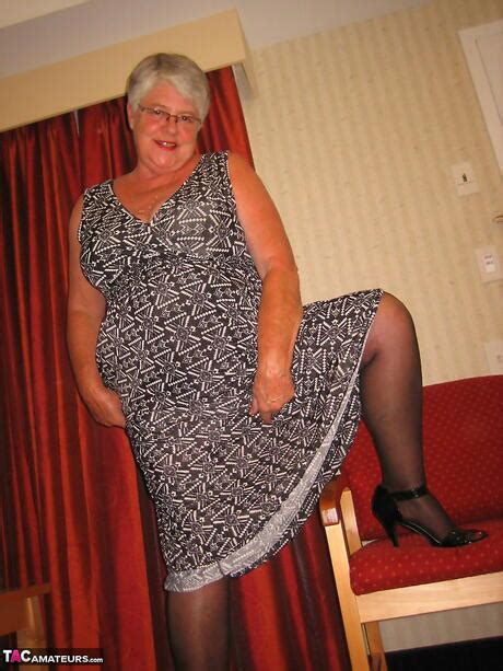 Tac Amateurs Girdle Goddess Porn Gallery