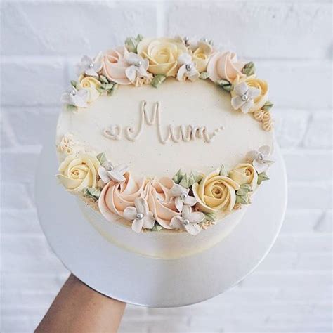 15 bellos pasteles para consentir a mamá con un toque dulce Artofit