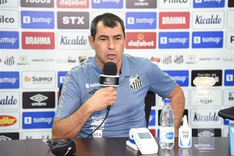 Santos vai em busca do técnico Fábio Carille após recusa de Carpini