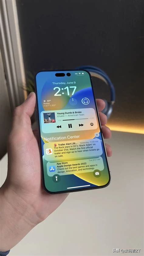 The Iphone Series Of Screens Are Provided By Three Suppliers