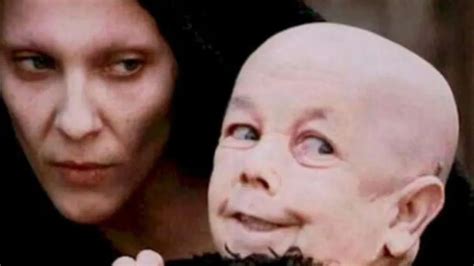Así luce ahora Davide Marotta el bebé demonio en la película La pasión