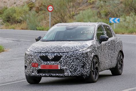 New Nissan Qashqai Rogue Sport Spied Inside And Out Will Feature A