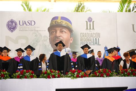 UASD inviste a 1 358 profesionales de Grado y Postgrado en la Región
