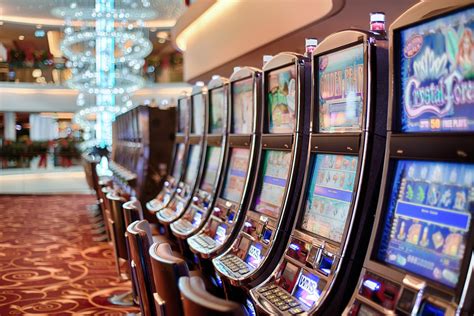 Salony gier na automatach będzie można stawiać gęściej