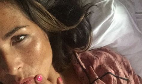 Nuria Roca Desnuda En Su Pol Mico Topless Censurado Por Instagram