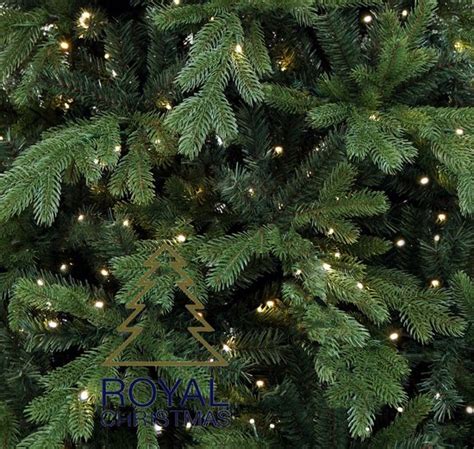 Royal Christmas Kunstkerstboom Spitsbergen 120 Cm Met LED