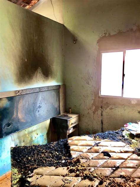 Mulher é presa suspeita de agredir fisicamente e atear fogo na casa da