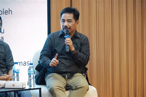 Soroti Etika Debat Politik Pakar Komunikasi UNAIR Bukan Sekadar