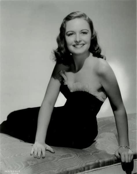45 Glamorous Photos Of Donna Reed In The 1940s And 50s Vintage Everyday