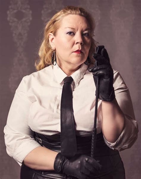 Mature Female Authority Tumblr Blog Gallery