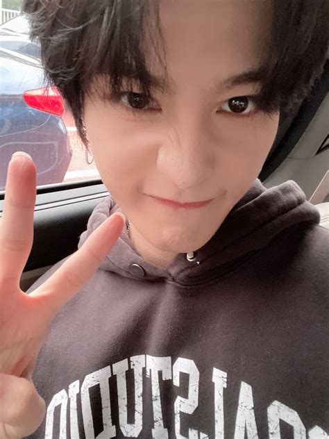 Yangyang Pics On Twitter Rt Archiveyy Yangyang
